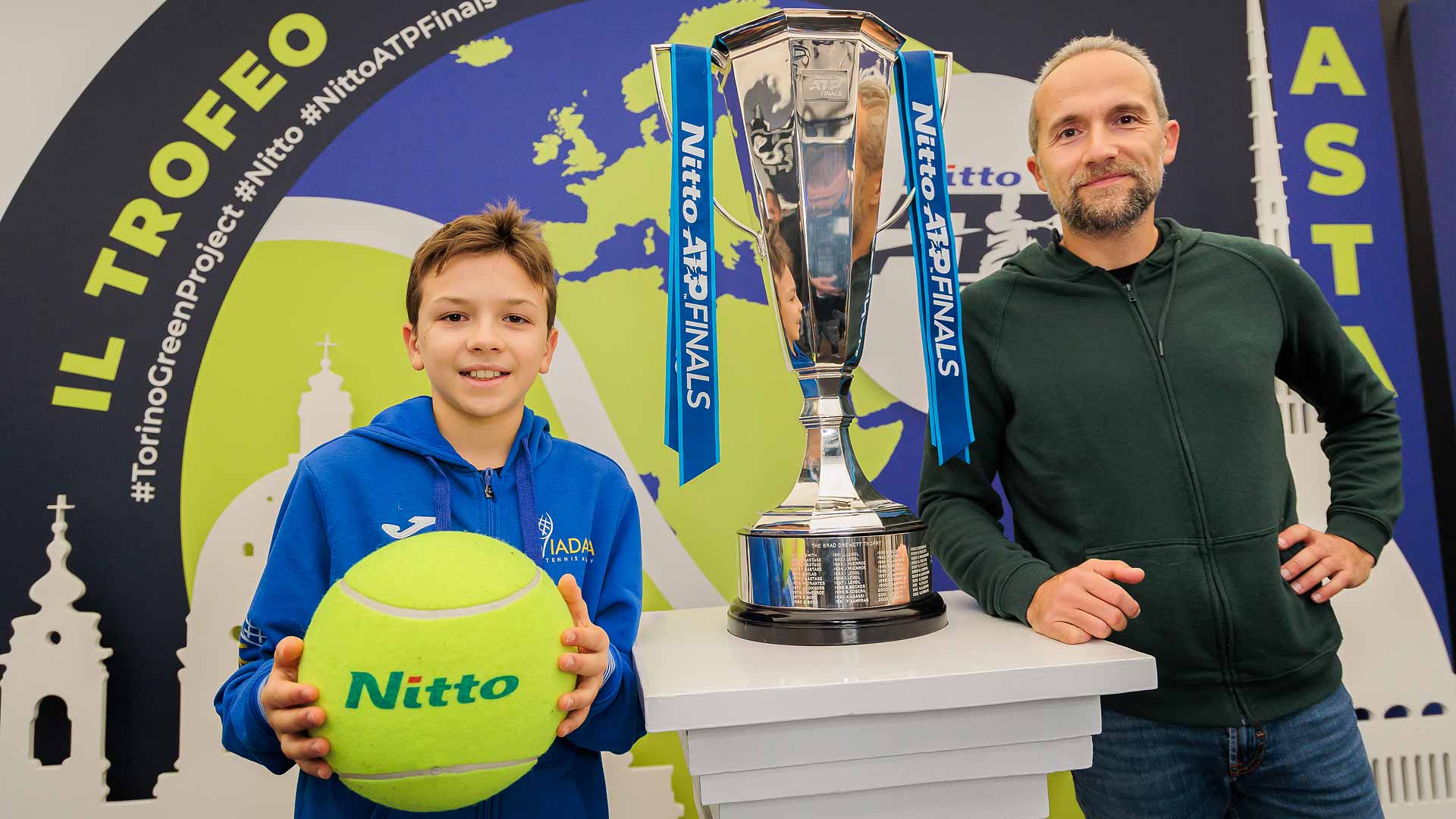 I tifosi partecipano alla lotta contro a CO2 alle Nitto ATP Finals 2023 | News Article | Nitto ...